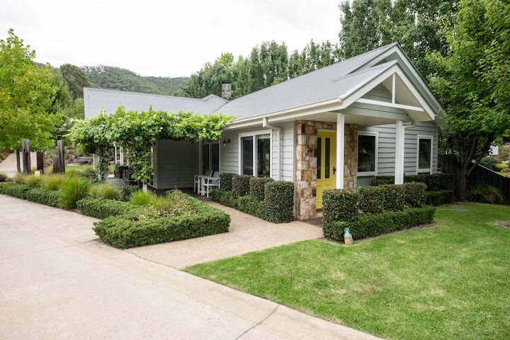 Summer Home - Our Place At Bright - 布賴特