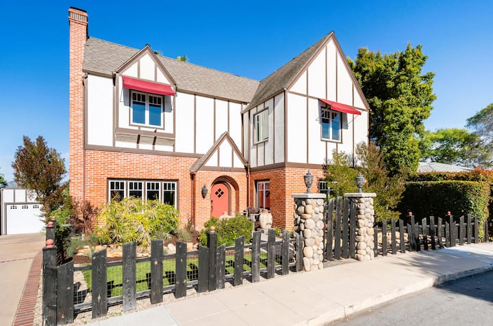 The Kensington Canyon Estate - San Diego