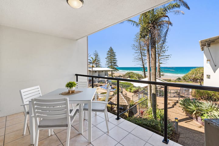 Coolum Beachside Retreat 2 Bedroom Apartment - Coolum Beach
