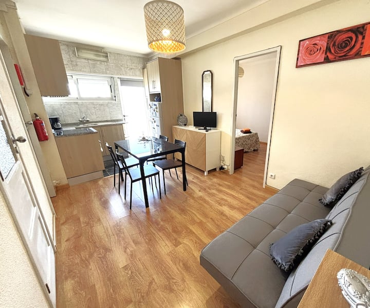 Cozy Apartment In Heart Of Gaia - Porto - Madalena