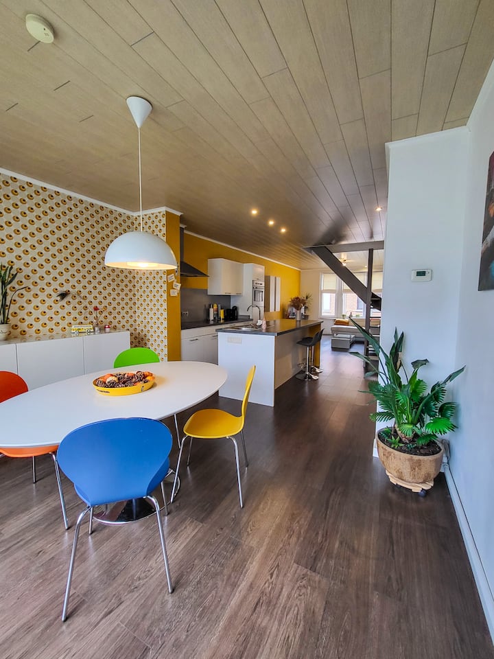 Stijlvol, Licht En Ruim Duplex App. Op Toplocatie! - Saint-Nicolas, Belgique