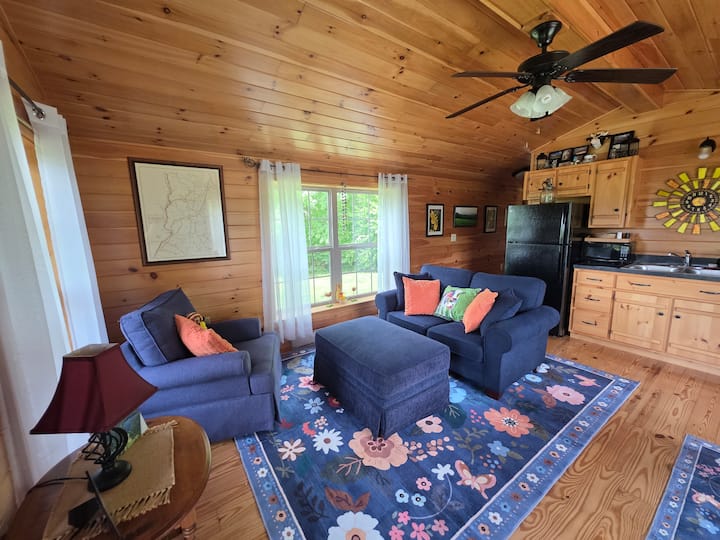 Country Cabin By The Lake - Connecticut