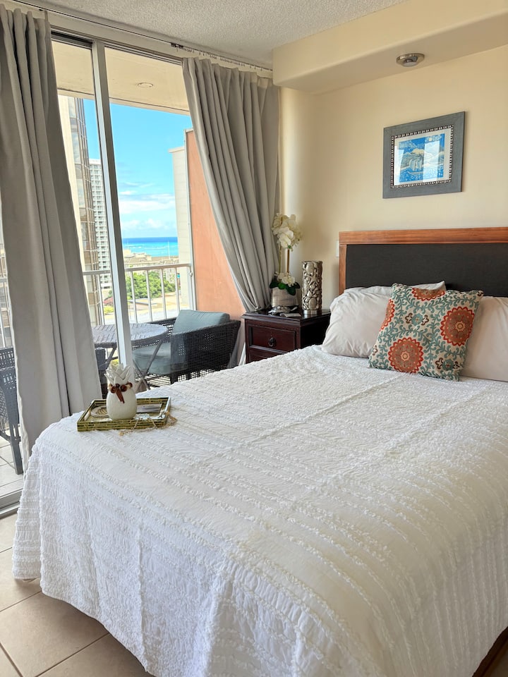 Oceanview Waikiki Hawaii Paradise Free Parkingwifi - Honolulu, HI