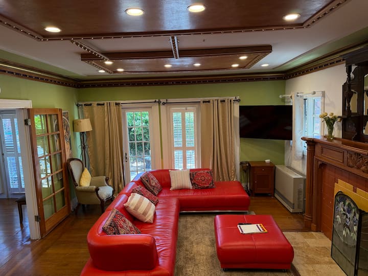 Northside 3 Br 2 Ba Townhome (Walk To Campus) - Berkeley, CA