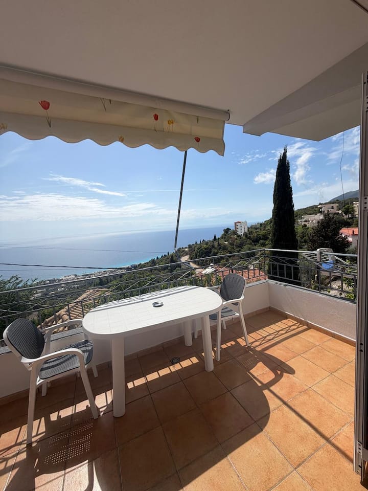 Villa Enallen Apartment With Ionian Sea View - Dhërmi