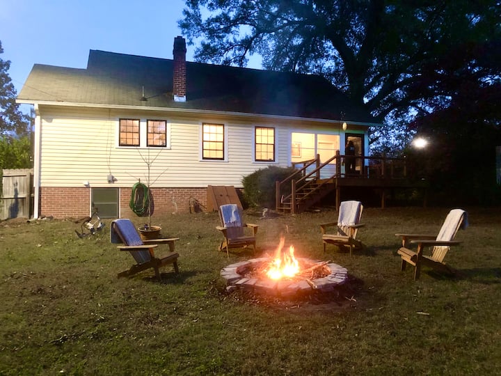 *Guess House: 4br Farmhouse Near Duke And Downtown - Durham, NC