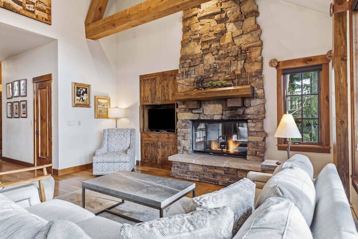 Quartermoon 1258 - Avon, CO