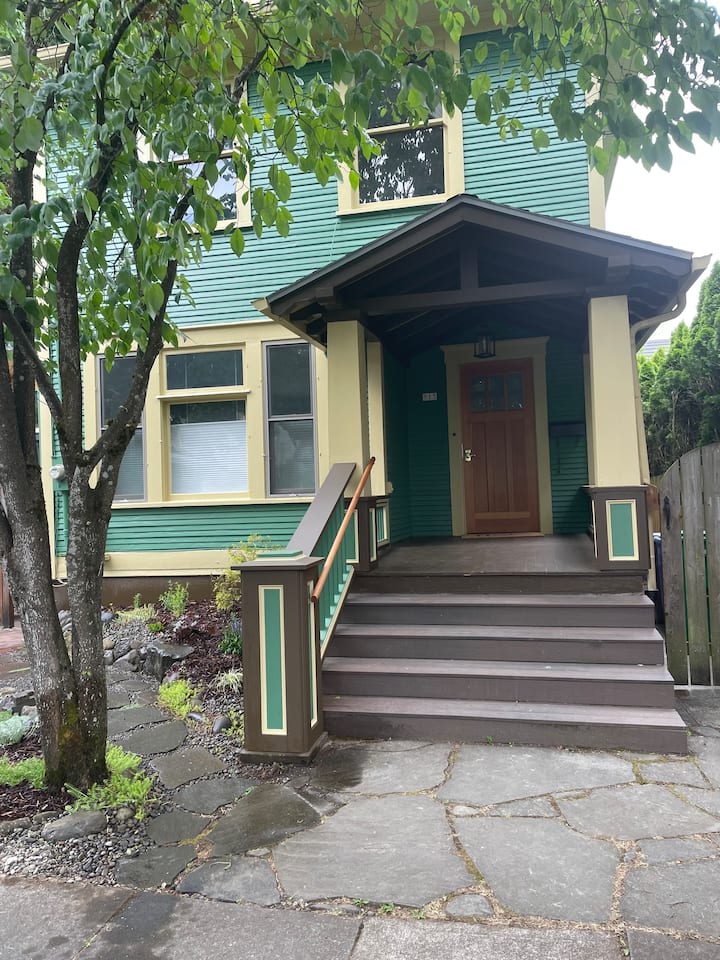 The Nest/portland.peaceful.fun - Portland, OR