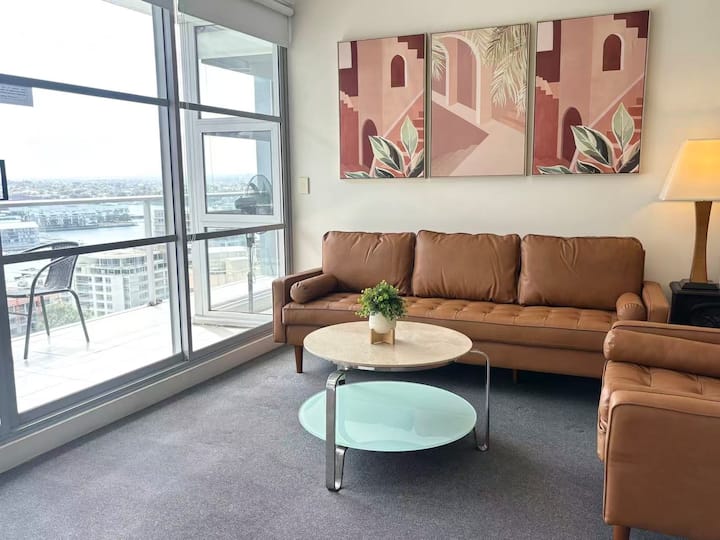 Contemporary City Harbourview 2 Bedroom Apartment - Sydney