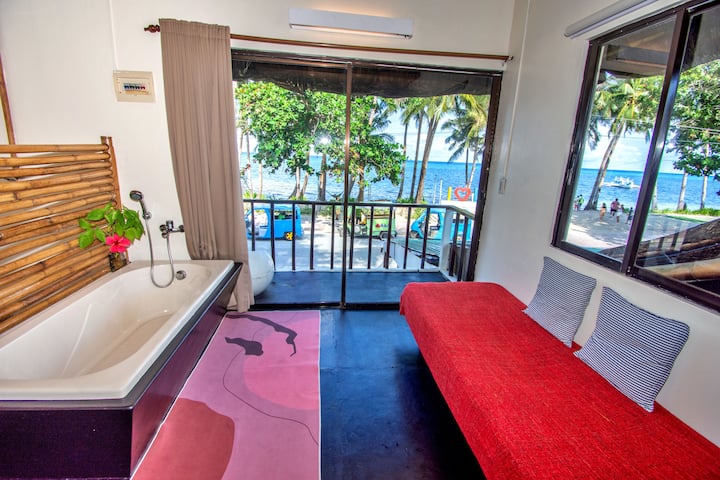 B2 Room By The Beach With Ocean View And Bathtub - Malay