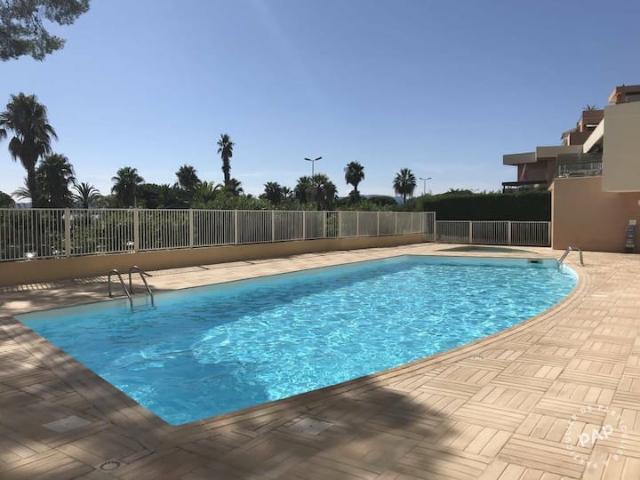 4 Pers. Terrasse. Piscine. Plage à Pied - Saint-Raphaël