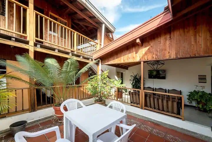 Colonial House Casa Privada - Medellín