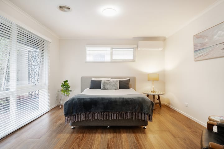 Spacious Private Guest Suite – Quiet Stay - Frankston