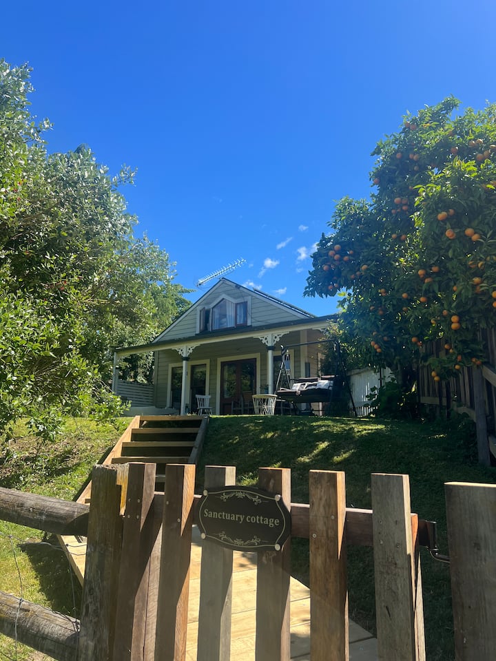 Sanctuary Cottage- Peaceful Retreat - New Zealand
