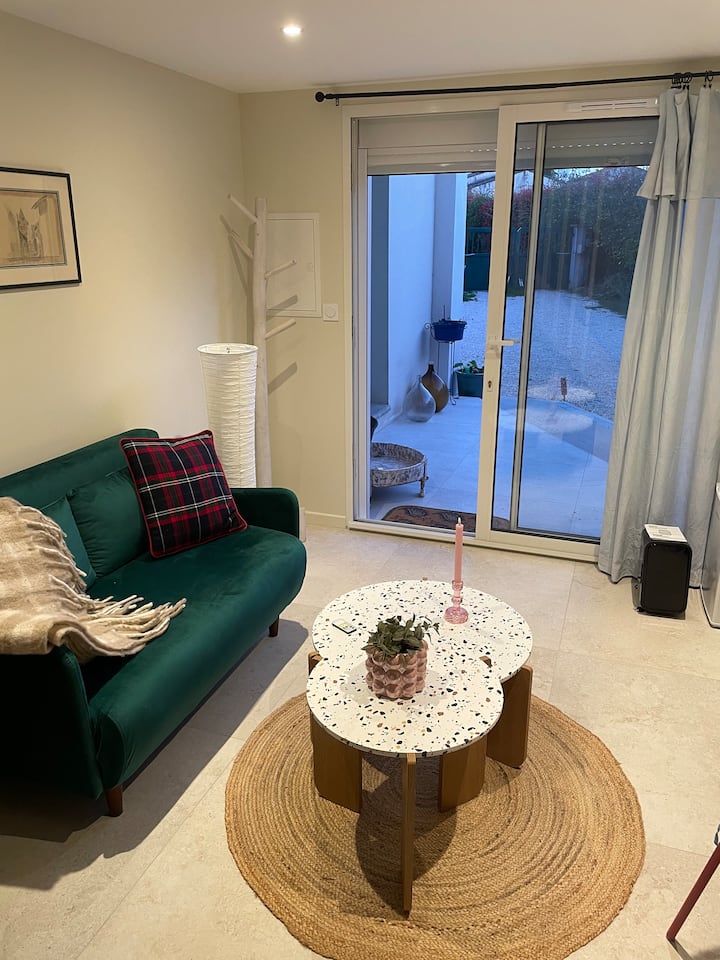 Charmant Studio, Au Coeur Des Alpilles - Tarascon