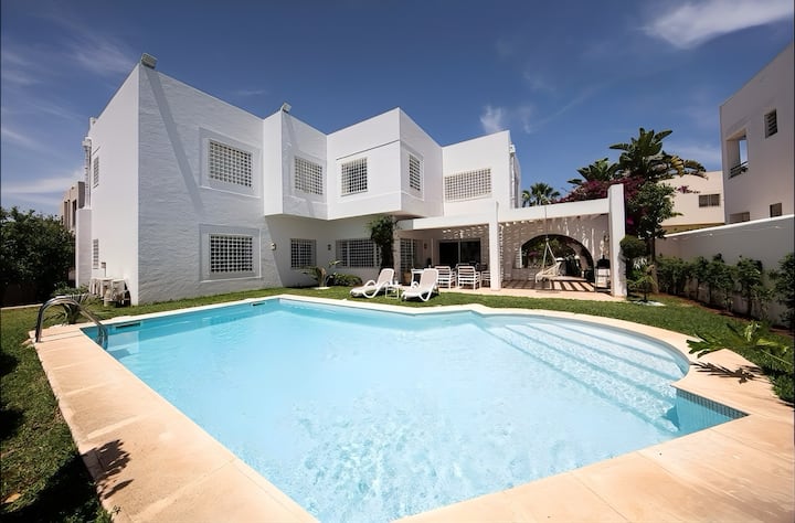 Villa Neptune – Piscine Privée & Salle De Jeux - Marsa