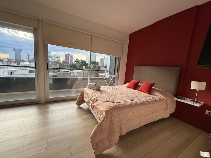 Unlp Centro Studio 40 Y 9 Con Balcón - Argentina