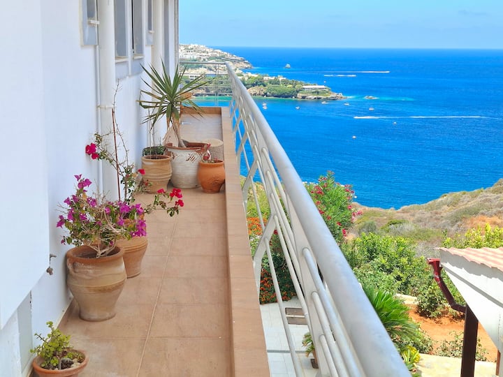 Between 2 Beaches + Lonely Coast ❤️Island Studio - クレタ島