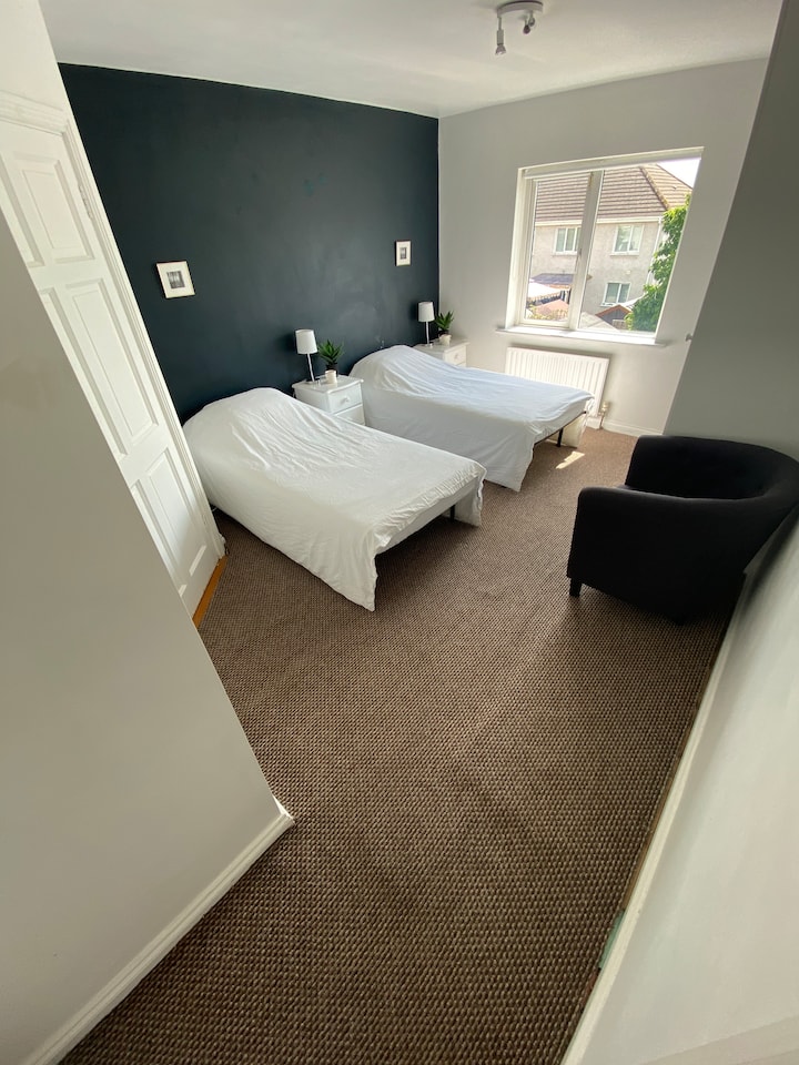 ⭐️En-suite Rooms B+b⚡️fast Wifi⚡️quiet Convenient⭐️ - County Clare
