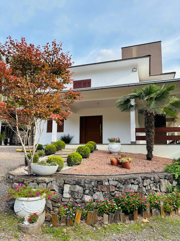 Casa Abrati • Piscina | Grupos & Famílias | Serra - Bento Gonçalves