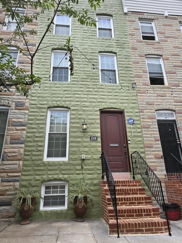 Baltimore Express (Full Laundry Room In Unit) - Baltimore, MD