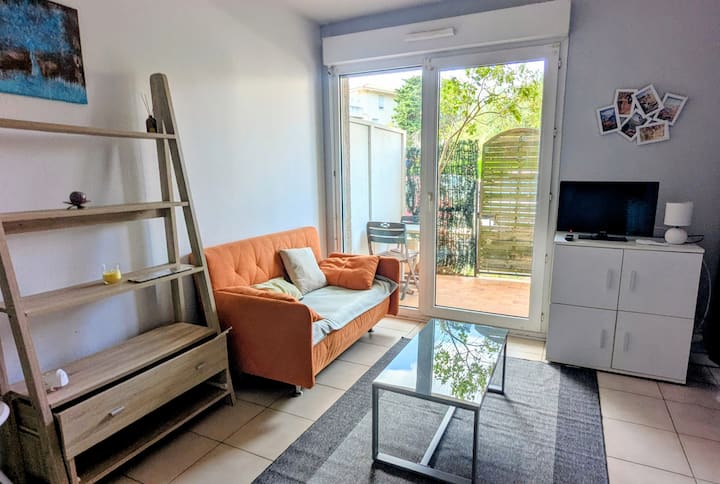 Grand Studio Climatisé Avec Terrasse Et Parking - Perpignan