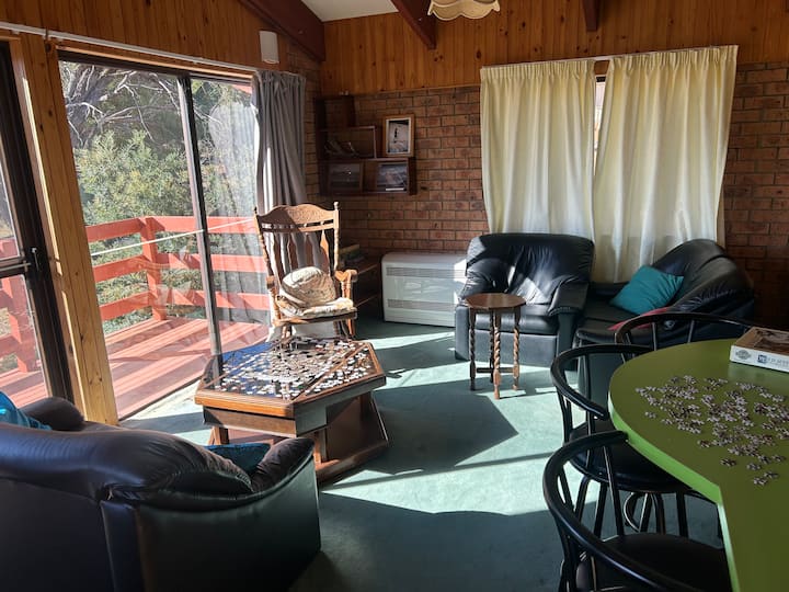 Snowy Mountains Lake Side Apartment Kalkite - Kosciuszko National Park