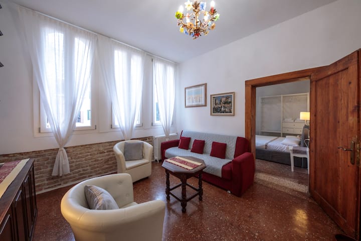 Vernier Apartment Close To Rialto Bridge - Venice