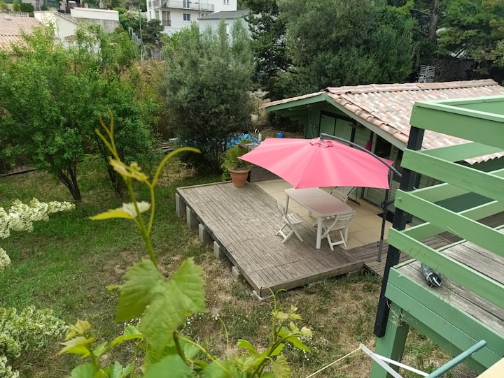 Chalet 20 M2 Au Calme, Parking, Jardin, Piscine - Marseille