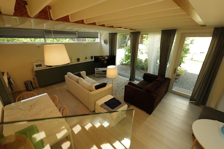 Modern Cozy Guesthouses.monicaca-n. Montana#215383 - Santa Monica, CA