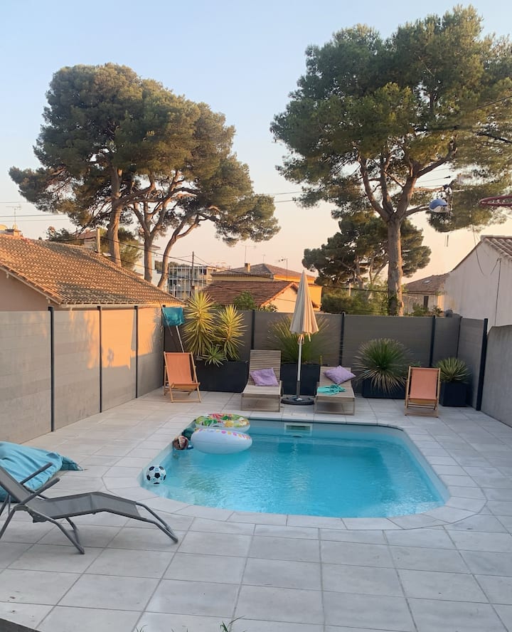 Villa 165 M² Avec Rooftop 70m2 à 100m De La Plage - Martigues