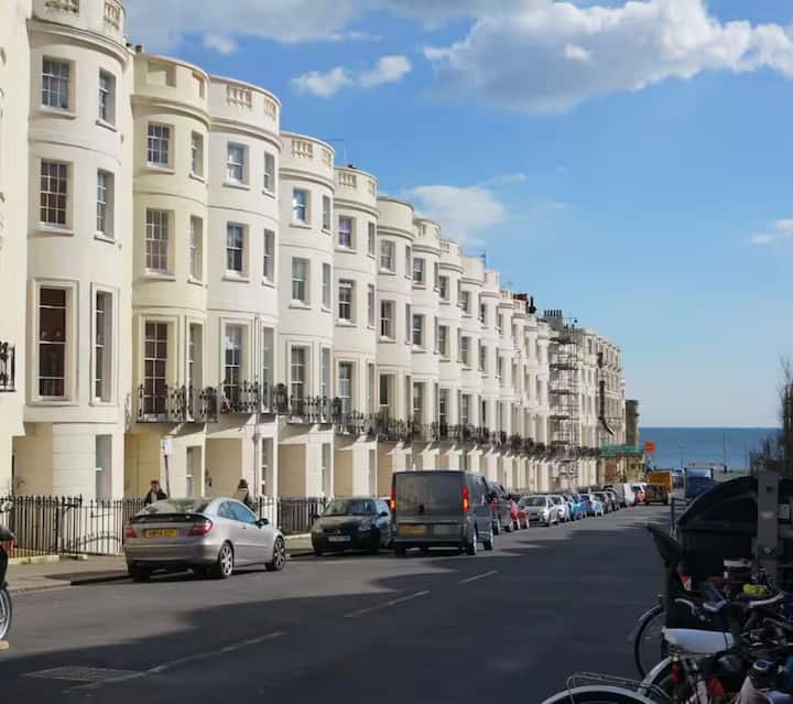 Spacious Cosy 3rd Floor Period Flat Near Seafront - Kingston Beach