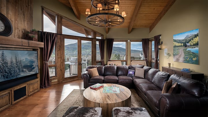 Delightful + Hot Tub + Close To Skiing - Winter Castle - Steamboat Springs