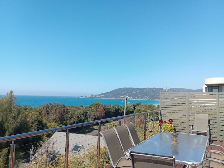 Ocean View House Opposite The Beach That Sleeps Up To 10 Guests - Lorne