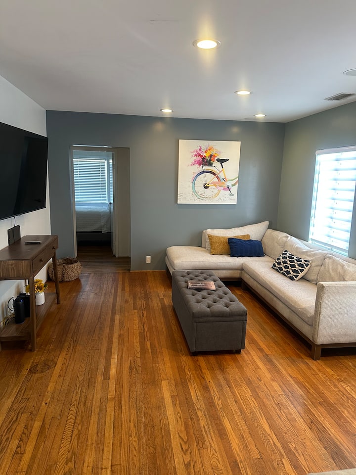 ★★ 5 Star Beautiful  Long Beach House★★ - Long Beach, CA