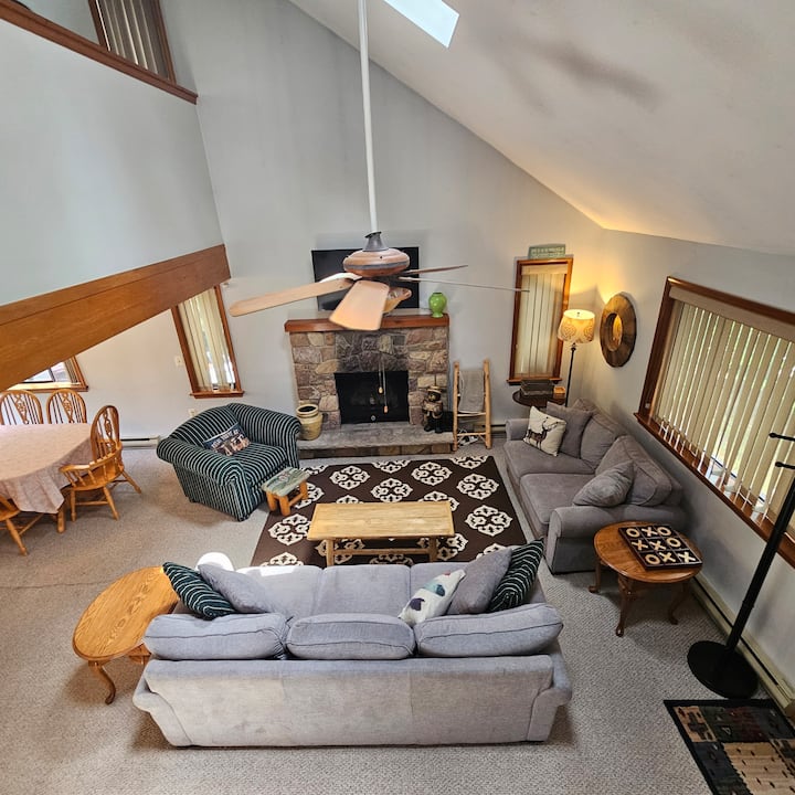 Lake Harmony Getaway - Lake Harmony, PA