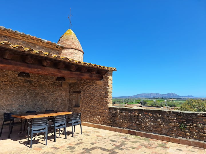 Spacious House For Families And Groups Of Up To 10 - Peratallada