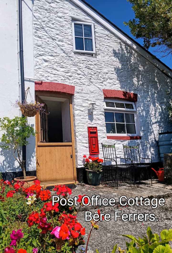 Post Office Cottage - Saltash