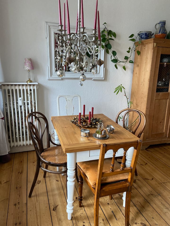 Charmante Weddinger Altbauwohnung Am Schillerpark - Berlin