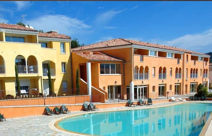 Très Bel Appartement T2 Proche Cure - Gréoux-les-Bains