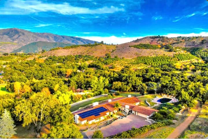 Famous John  Delorean Adobe Hacienda On 20 Acres! - Casino Pauma