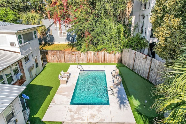 The Little Peach On The Beach - Jekyll Island, GA