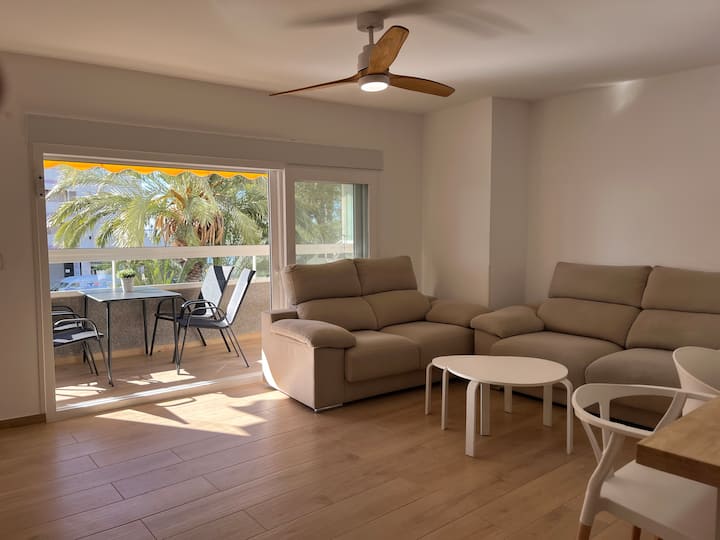 Apartamento Junto A La Playa De El Campello. - El Campello