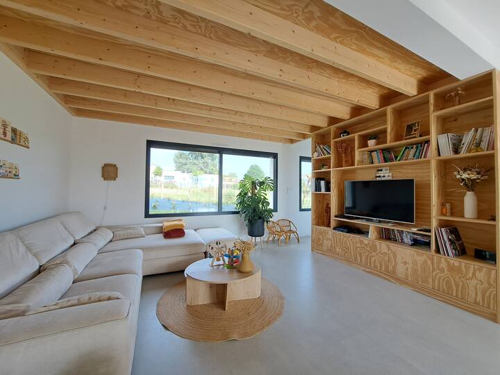 Maison Familiale Moderne Et Charmante - Durtal