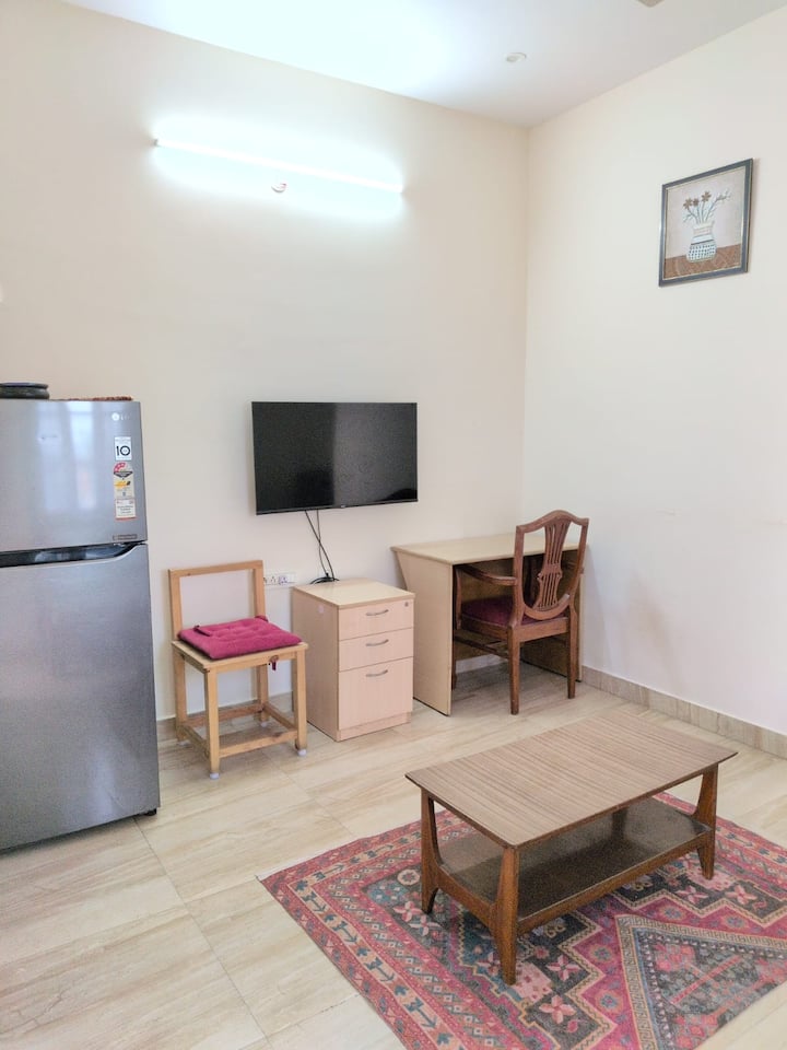 Serene Flat, Fully Furnished - Bangalore