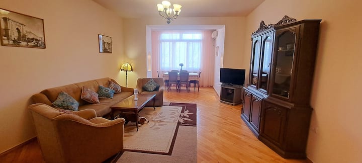 §Cascade Cozy Modern Apartment Centre, Opera View - Yerevan