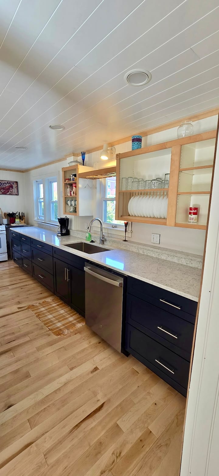 Paths End Cottage - Bar Harbor, ME