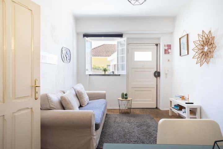 Elvira Casa Rústica 75m2 A 300 Metros Da Praia - Estoril