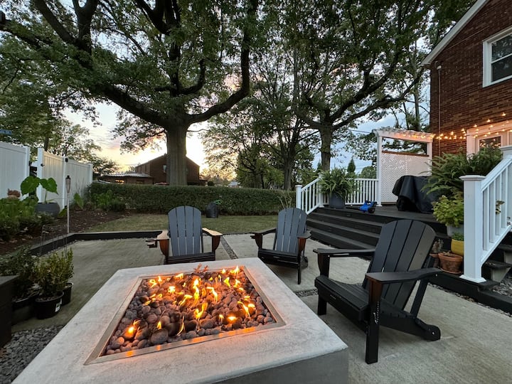 Park-like Pgh Retreat - Pittsburgh, PA