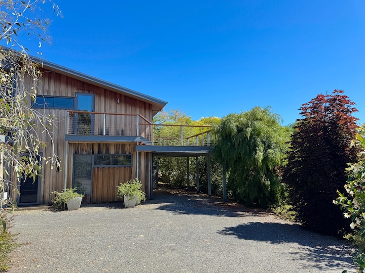 Saje's Pod - Myrtleford